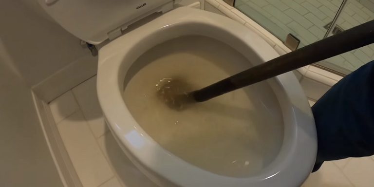 How to Unclog Paper Towel from Toilet: A Step-by-Step Guide